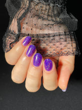 Cracked Polish | Mascara Flakes