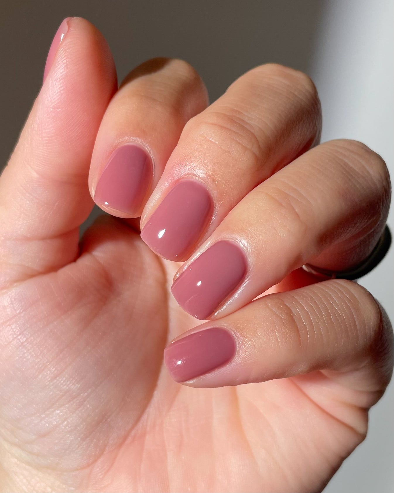 Cracked Polish | Simply Mauvelous, Dahling